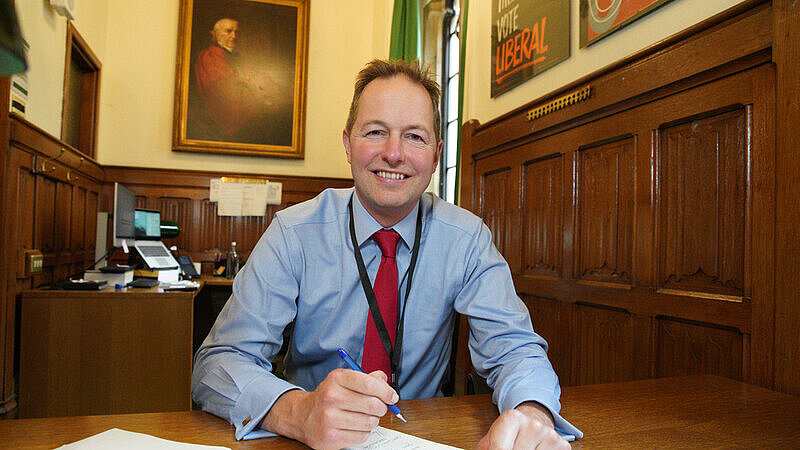 MP demands Post Office stop ‘running down’ rural branches - Honiton ...